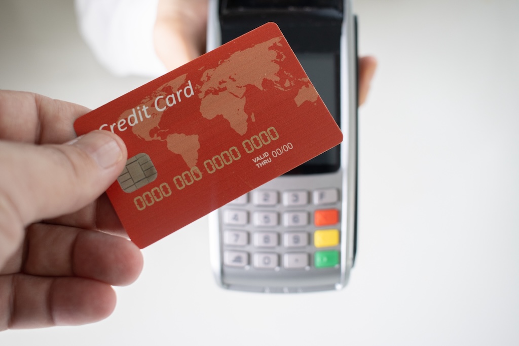 Tap-to-pay cards and the growing tension between convenience and fraud ...