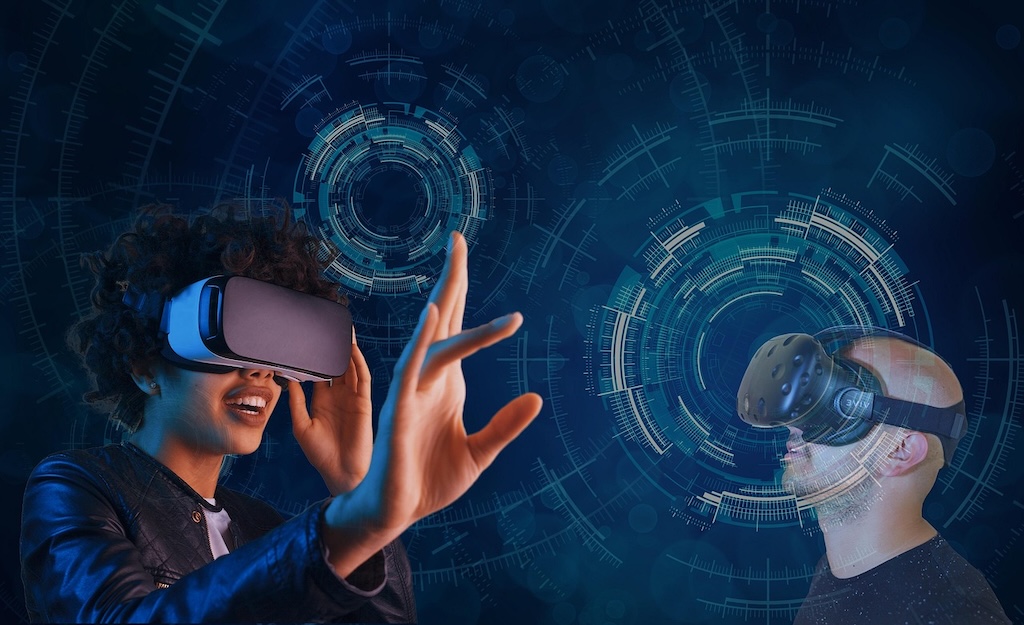 Augmented and Virtual Reality and how they are shaping our world in ...